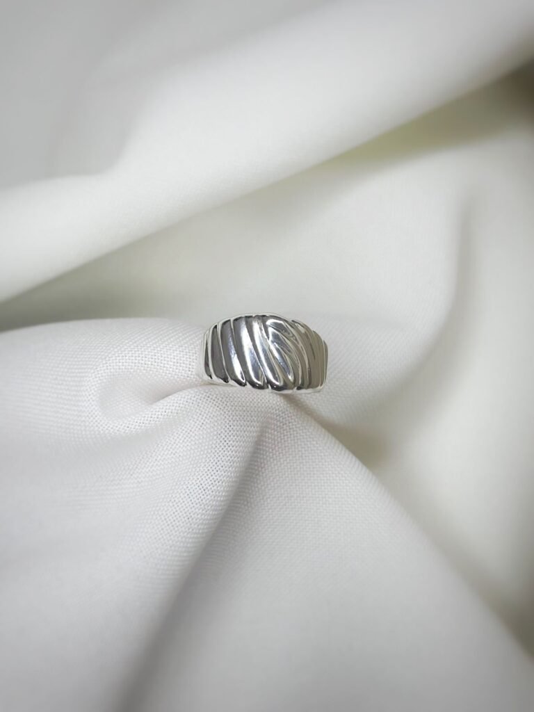 Anilllo Wave — RP Joyas